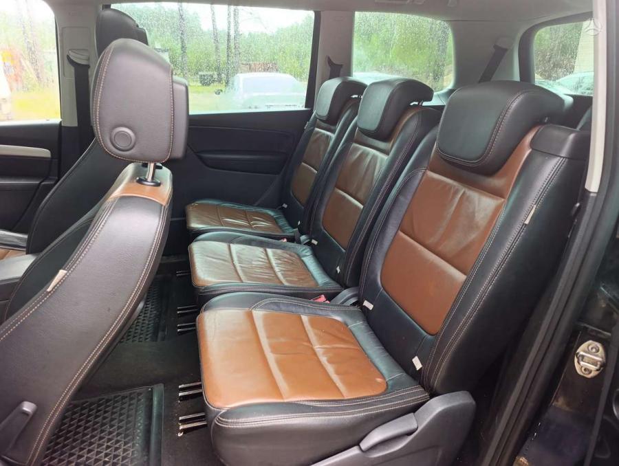 Melns Volkswagen Sharan 2014 Viļņa, ar dzinēja tilpumu 1.97 L un nobraukumu 400 tūkst. km par 3150 €, foto 12 vietnē AUTOMOTO.COM.LV