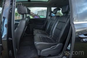 Black Volkswagen Sharan 2015 in Liepaja, with an engine capacity of 2.00 L and mileage of 251 thousand km for 12300 €, photo 9 on AUTOMOTO.COM.LV