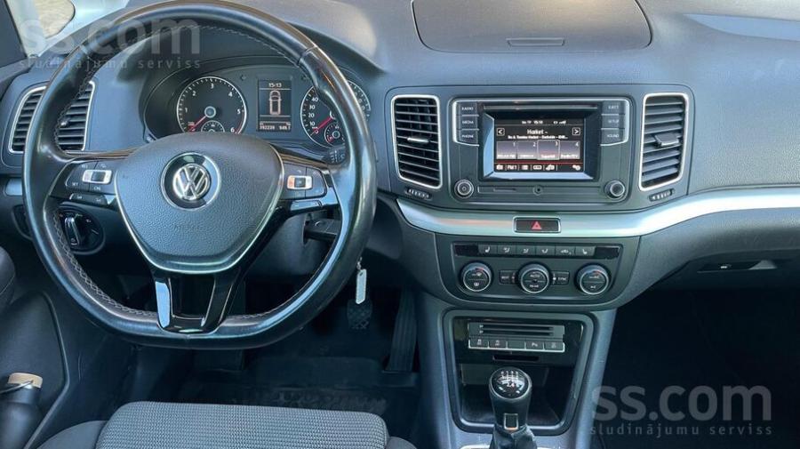 Melns Volkswagen Sharan 2015 Jūrmala, ar dzinēja tilpumu 2.00 L un nobraukumu 392 tūkst. km par 8700 €, foto 7 vietnē AUTOMOTO.COM.LV