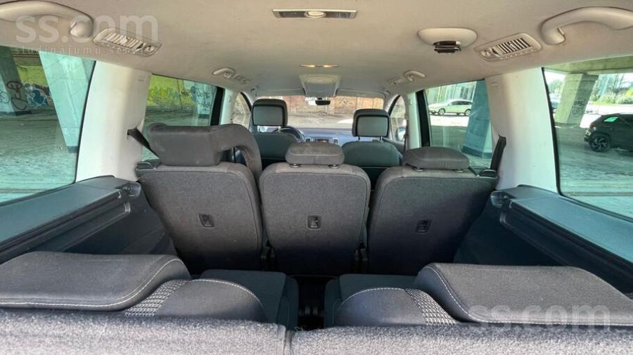 Melns Volkswagen Sharan 2015 Jūrmala, ar dzinēja tilpumu 2.00 L un nobraukumu 392 tūkst. km par 8700 €, foto 12 vietnē AUTOMOTO.COM.LV