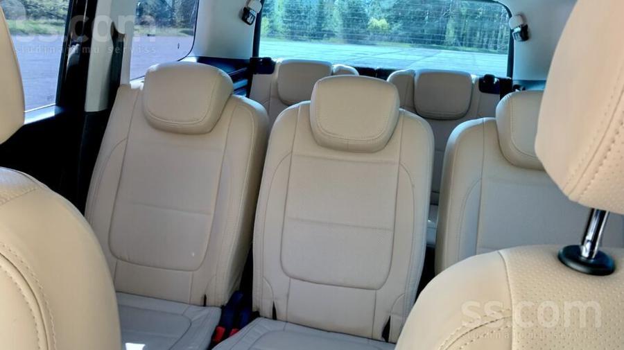 Black Volkswagen Sharan 2015 in Riga, with an engine capacity of 2.00 L and mileage of 0 thousand km for 8500 €, photo 3 on AUTOMOTO.COM.LV