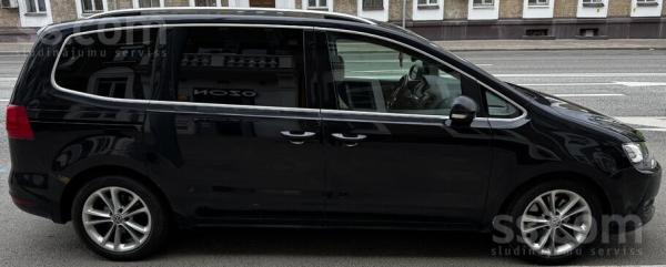 Black Volkswagen Sharan 2015 in Riga, with an engine capacity of 2.00 L and mileage of 0 thousand km for 8500 €, photo 3 on AUTOMOTO.COM.LV