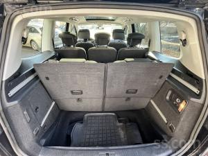 Black Volkswagen Sharan 2015 in Riga, with an engine capacity of 2.00 L and mileage of 264 thousand km for 10400 €, photo 11 on AUTOMOTO.COM.LV