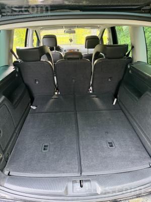 Black Volkswagen Sharan 2015 in Riga, with an engine capacity of 2.00 L and mileage of 370 thousand km for 4000 €, photo 9 on AUTOMOTO.COM.LV