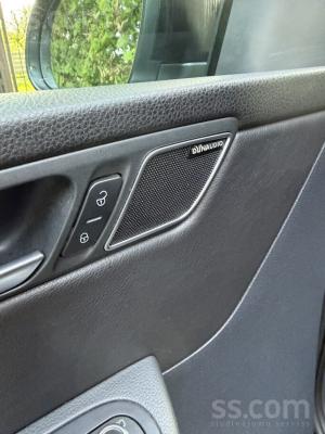 Black Volkswagen Sharan 2015 in Riga, with an engine capacity of 2.00 L and mileage of 370 thousand km for 4000 €, photo 13 on AUTOMOTO.COM.LV