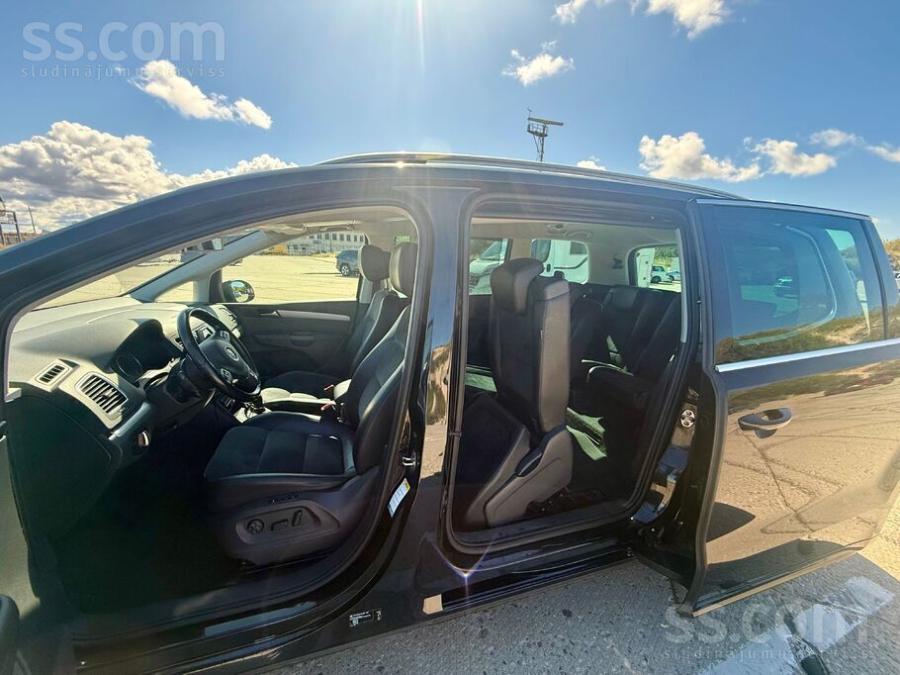 Melns Volkswagen Sharan 2015 Ventspils, ar dzinēja tilpumu 2.00 L un nobraukumu 273 tūkst. km par 9900 €, foto 3 vietnē AUTOMOTO.COM.LV