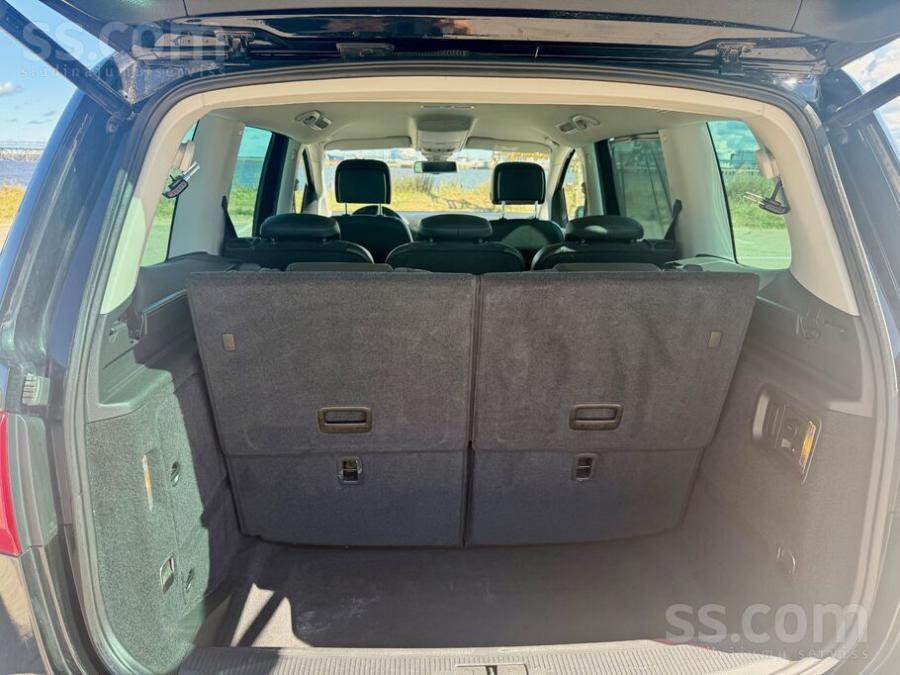 Melns Volkswagen Sharan 2015 Ventspils, ar dzinēja tilpumu 2.00 L un nobraukumu 273 tūkst. km par 9900 €, foto 6 vietnē AUTOMOTO.COM.LV