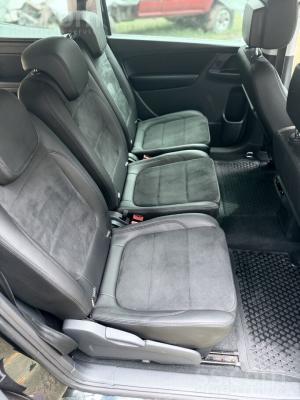 Melns Volkswagen Sharan 2015 Rīga, ar dzinēja tilpumu 2.00 L un nobraukumu 332 tūkst. km par 12000 €, foto 11 vietnē AUTOMOTO.COM.LV