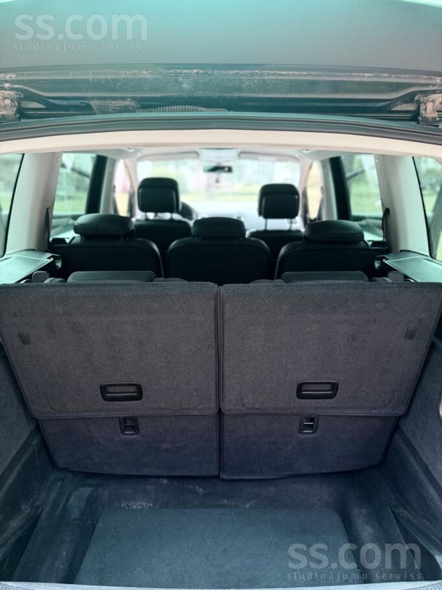Melns Volkswagen Sharan 2015 Rīga, ar dzinēja tilpumu 2.00 L un nobraukumu 332 tūkst. km par 12000 €, foto 13 vietnē AUTOMOTO.COM.LV
