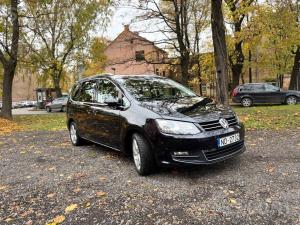 Melns Volkswagen Sharan 2016 Rīga, ar dzinēja tilpumu 2.00 L un nobraukumu 207 tūkst. km par 13850 €, foto 2 vietnē AUTOMOTO.COM.LV