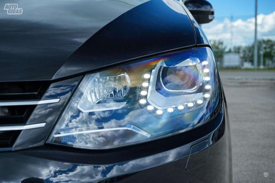 Melns Volkswagen Sharan 2016 Marijampole, ar dzinēja tilpumu 2.00 L un nobraukumu 179 tūkst. km par 11950 €, foto 8 vietnē AUTOMOTO.COM.LV