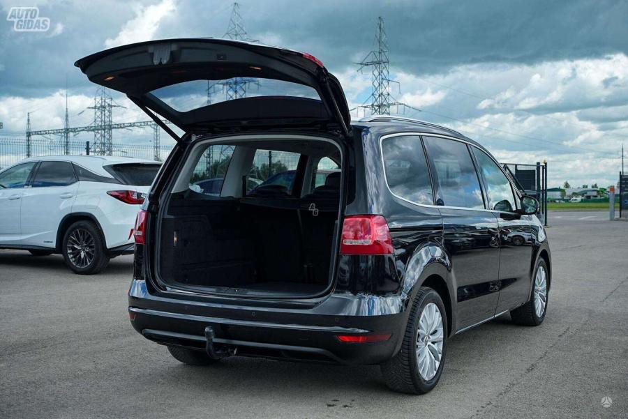 Melns Volkswagen Sharan 2016 Marijampole, ar dzinēja tilpumu 2.00 L un nobraukumu 179 tūkst. km par 11950 €, foto 14 vietnē AUTOMOTO.COM.LV