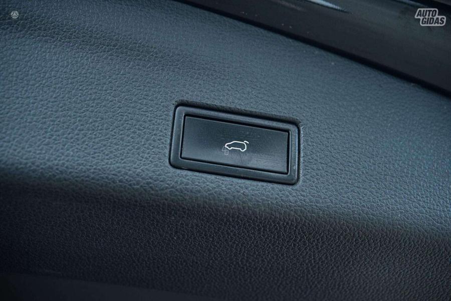 Melns Volkswagen Sharan 2016 Marijampole, ar dzinēja tilpumu 2.00 L un nobraukumu 179 tūkst. km par 11950 €, foto 16 vietnē AUTOMOTO.COM.LV