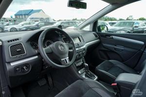 Melns Volkswagen Sharan 2016 Marijampole, ar dzinēja tilpumu 2.00 L un nobraukumu 179 tūkst. km par 11950 €, foto 27 vietnē AUTOMOTO.COM.LV