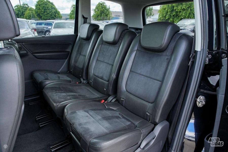 Melns Volkswagen Sharan 2016 Marijampole, ar dzinēja tilpumu 2.00 L un nobraukumu 179 tūkst. km par 11950 €, foto 33 vietnē AUTOMOTO.COM.LV