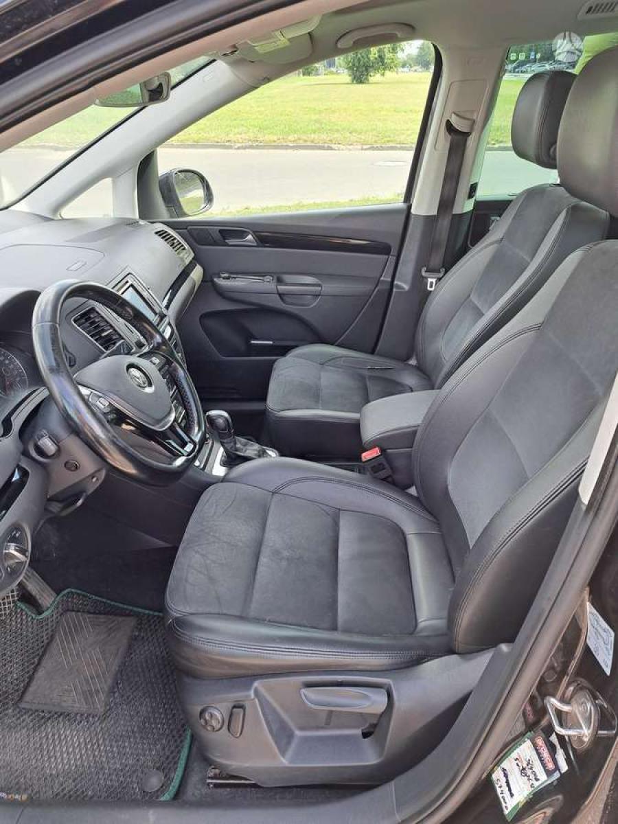 Melns Volkswagen Sharan 2016 Kauņa, ar dzinēja tilpumu 1.97 L un nobraukumu 568 tūkst. km par 8750 €, foto 4 vietnē AUTOMOTO.COM.LV