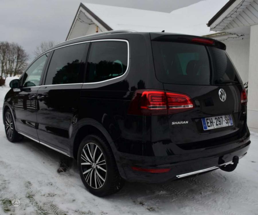 Black Volkswagen Sharan 2017 in Kaunas, with an engine capacity of 2.00 L and mileage of 259 thousand km for 11650 €, photo 34 on AUTOMOTO.COM.LV