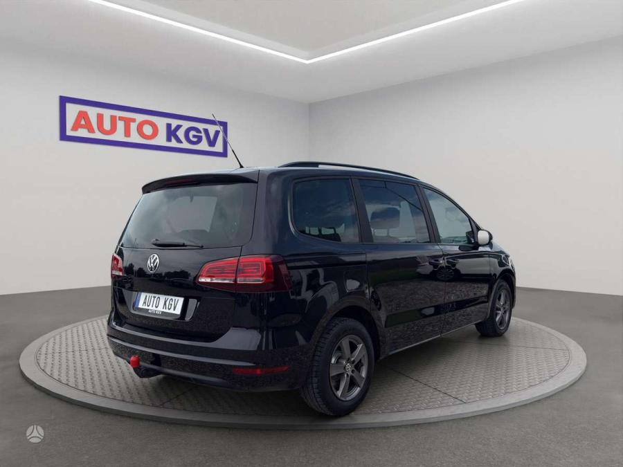 Melns Volkswagen Sharan 2017 Kauņa, ar dzinēja tilpumu 2.00 L un nobraukumu 271 tūkst. km par 12999 €, foto 6 vietnē AUTOMOTO.COM.LV
