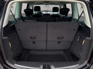 Melns Volkswagen Sharan 2017 Kauņa, ar dzinēja tilpumu 2.00 L un nobraukumu 271 tūkst. km par 12999 €, foto 11 vietnē AUTOMOTO.COM.LV