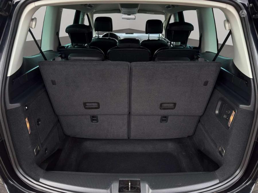 Melns Volkswagen Sharan 2017 Kauņa, ar dzinēja tilpumu 2.00 L un nobraukumu 271 tūkst. km par 12999 €, foto 11 vietnē AUTOMOTO.COM.LV