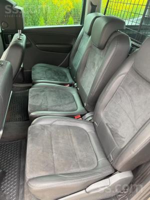 Melns Volkswagen Sharan 2017 Rīga, ar dzinēja tilpumu 2.00 L un nobraukumu 313 tūkst. km par 8900 €, foto 5 vietnē AUTOMOTO.COM.LV