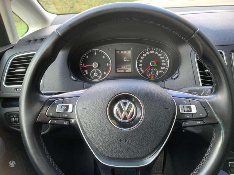 Melns Volkswagen Sharan 2017 Viļņa, ar dzinēja tilpumu 1.97 L un nobraukumu 196 tūkst. km par 10527 €, foto 10 vietnē AUTOMOTO.COM.LV