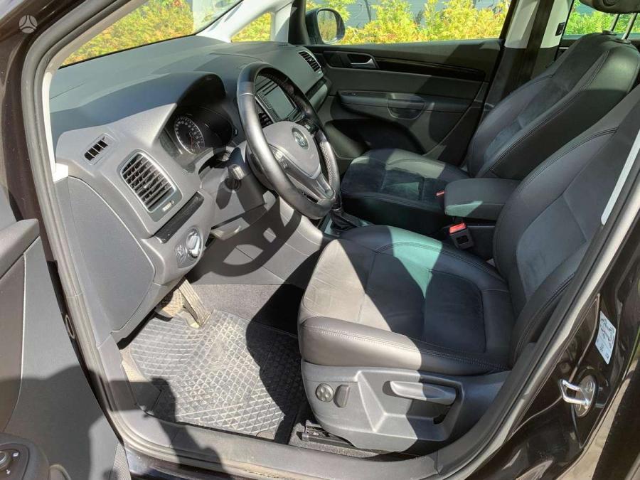 Melns Volkswagen Sharan 2017 Viļņa, ar dzinēja tilpumu 1.97 L un nobraukumu 196 tūkst. km par 10527 €, foto 19 vietnē AUTOMOTO.COM.LV