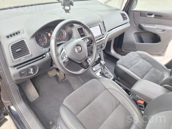 Melns Volkswagen Sharan 2017 Rīga, ar dzinēja tilpumu 2.00 L un nobraukumu 329 tūkst. km par 12200 €, foto 7 vietnē AUTOMOTO.COM.LV