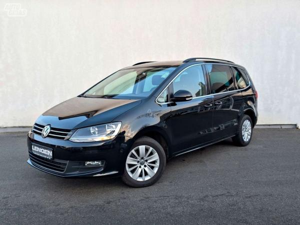 Black Volkswagen Sharan 2018 in Kaunas, with an engine capacity of 1.40 L and mileage of 73 thousand km for 23265 €, photo 7 on AUTOMOTO.COM.LV