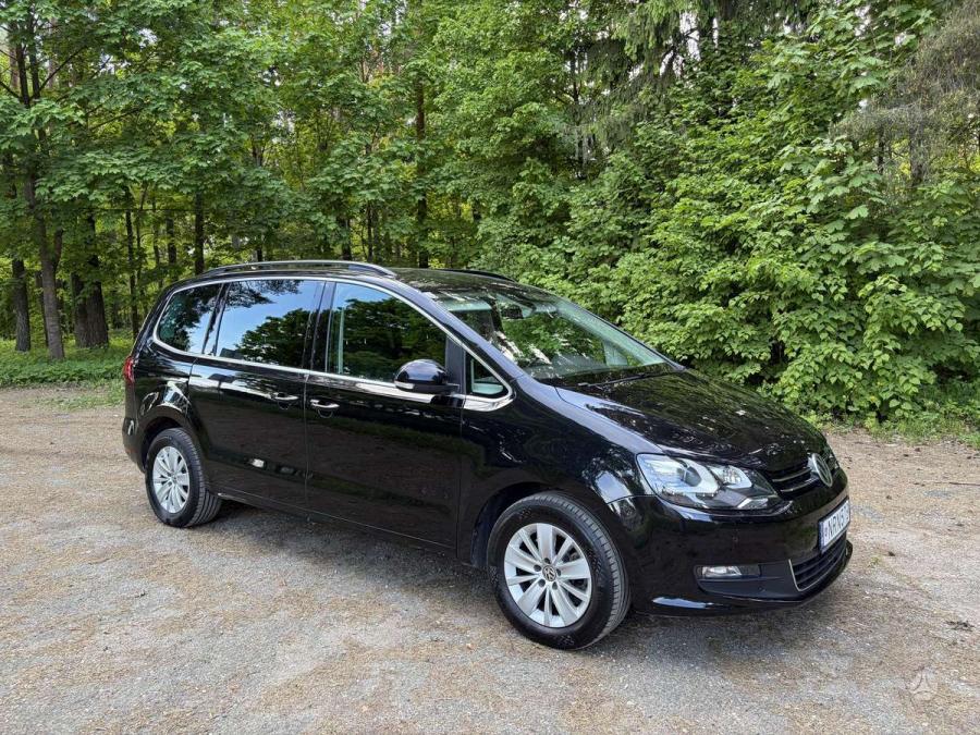 Melns Volkswagen Sharan 2018 Utena, ar dzinēja tilpumu 1.97 L un nobraukumu 294 tūkst. km par 11700 €, foto 6 vietnē AUTOMOTO.COM.LV