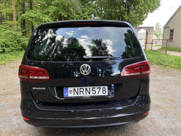 Melns Volkswagen Sharan 2018 Utena, ar dzinēja tilpumu 1.97 L un nobraukumu 294 tūkst. km par 11700 €, foto 8 vietnē AUTOMOTO.COM.LV