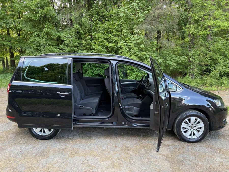 Melns Volkswagen Sharan 2018 Utena, ar dzinēja tilpumu 1.97 L un nobraukumu 294 tūkst. km par 11700 €, foto 11 vietnē AUTOMOTO.COM.LV