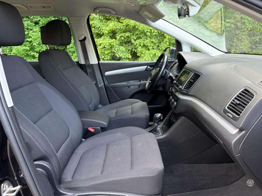 Melns Volkswagen Sharan 2018 Utena, ar dzinēja tilpumu 1.97 L un nobraukumu 294 tūkst. km par 11700 €, foto 12 vietnē AUTOMOTO.COM.LV