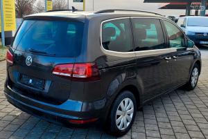 Melns Volkswagen Sharan 2019 Kauņa, ar dzinēja tilpumu 2.00 L un nobraukumu 39 tūkst. km par 30424 €, foto 5 vietnē AUTOMOTO.COM.LV