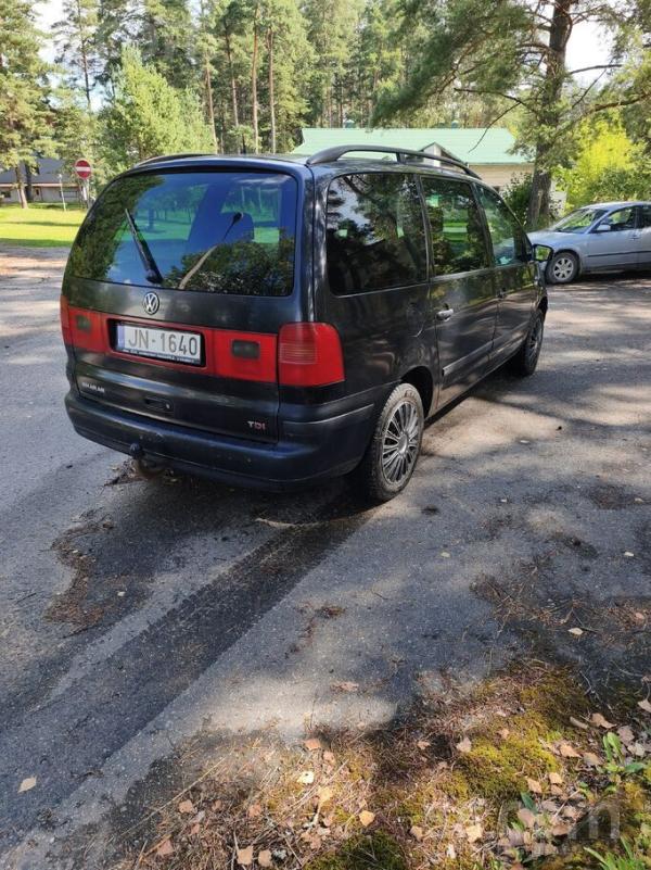 Черный Фольксваген Шаран 2001 в Краслава, объемом двигателя 1.90 л и пробегом 267 тыс. км за 1500 €, фото 3 на AUTOMOTO.COM.LV