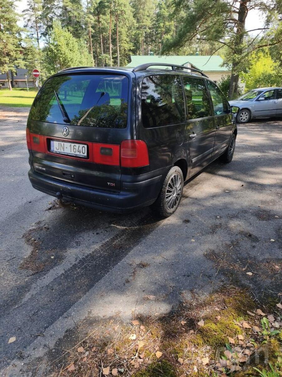 Черный Фольксваген Шаран 2001 в Краслава, объемом двигателя 1.90 л и пробегом 267 тыс. км за 1500 €, фото 4 на AUTOMOTO.COM.LV