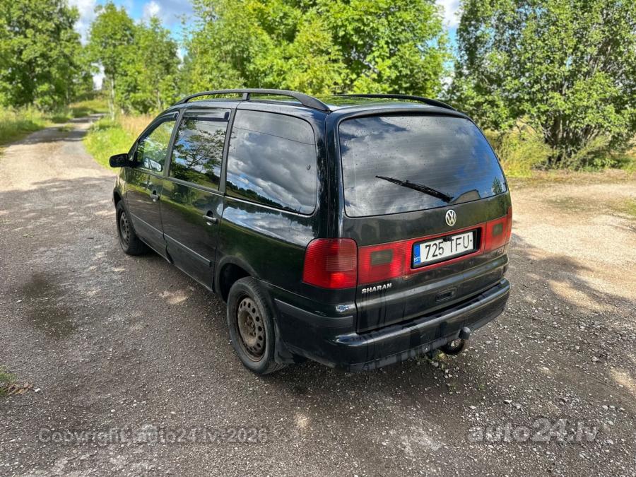 Черный Фольксваген Шаран 2002 в Курессааре, объемом двигателя 1.90 л и пробегом 400 тыс. км за 595 €, фото 5 на AUTOMOTO.COM.LV