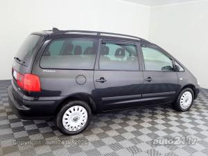 Melns Volkswagen Sharan 2003 Tallina, ar dzinēja tilpumu 1.80 L un nobraukumu 212 tūkst. km par 1299 €, foto 4 vietnē AUTOMOTO.COM.LV