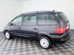 Melns Volkswagen Sharan 2003 Tallina, ar dzinēja tilpumu 1.80 L un nobraukumu 212 tūkst. km par 1299 €, foto 5 vietnē AUTOMOTO.COM.LV