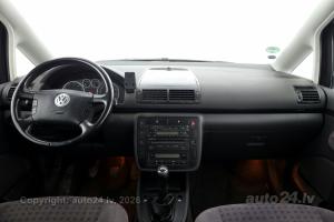 Melns Volkswagen Sharan 2003 Tallina, ar dzinēja tilpumu 1.80 L un nobraukumu 212 tūkst. km par 1299 €, foto 6 vietnē AUTOMOTO.COM.LV