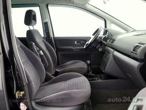 Melns Volkswagen Sharan 2003 Tallina, ar dzinēja tilpumu 1.80 L un nobraukumu 212 tūkst. km par 1299 €, foto 7 vietnē AUTOMOTO.COM.LV