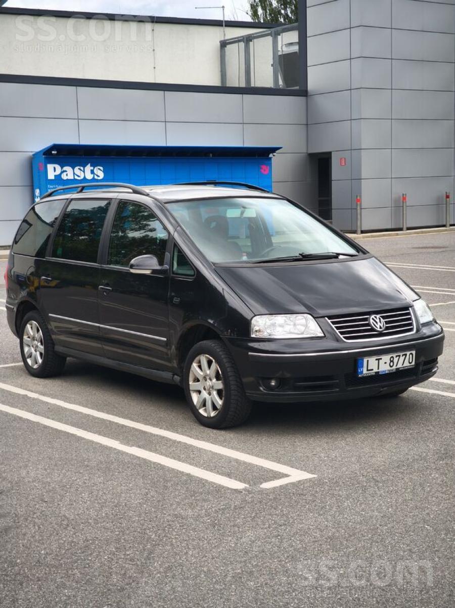 Melns Volkswagen Sharan 2006 Rīga, ar dzinēja tilpumu 1.90 L un nobraukumu 289 tūkst. km par 1400 €, foto 3 vietnē AUTOMOTO.COM.LV