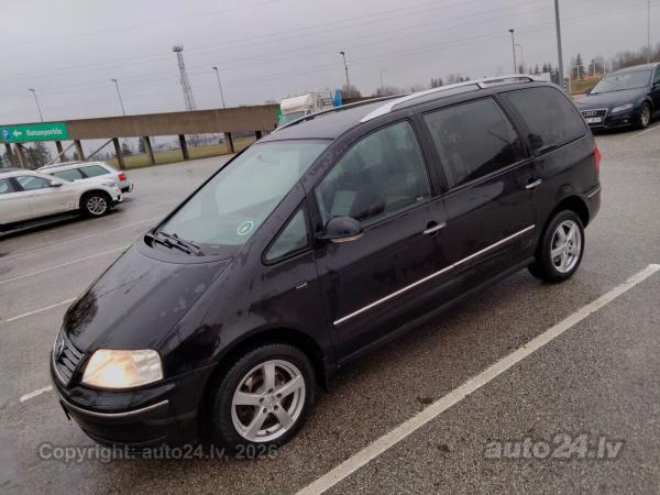 Melns Volkswagen Sharan 2007 Tartu, ar dzinēja tilpumu 1.80 L un nobraukumu 295 tūkst. km par 2950 €, foto 5 vietnē AUTOMOTO.COM.LV