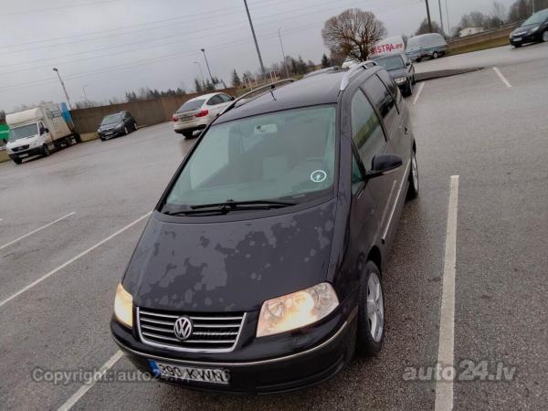 Melns Volkswagen Sharan 2007 Tartu, ar dzinēja tilpumu 1.80 L un nobraukumu 295 tūkst. km par 2950 €, foto 9 vietnē AUTOMOTO.COM.LV