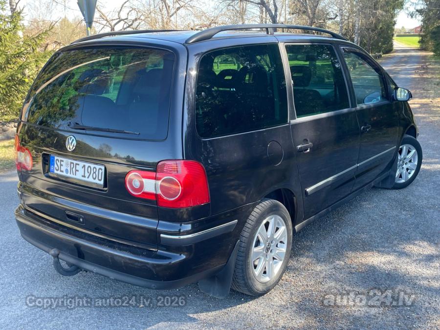 Melns Volkswagen Sharan 2007 Tartu, ar dzinēja tilpumu 2.00 L un nobraukumu 286 tūkst. km par 3999 €, foto 5 vietnē AUTOMOTO.COM.LV