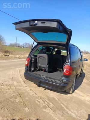 Black Volkswagen Sharan 2007 in Saldus, with an engine capacity of 2.00 L and mileage of 0 thousand km for 2100 €, photo 5 on AUTOMOTO.COM.LV