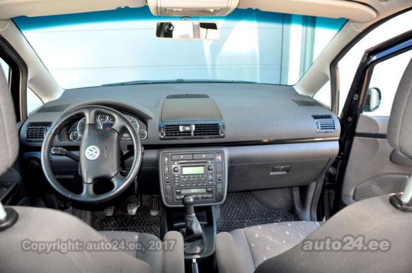 Melns Volkswagen Sharan 2008 Tallina, ar dzinēja tilpumu 2.00 L un nobraukumu 386 tūkst. km par 4300 €, foto 11 vietnē AUTOMOTO.COM.LV