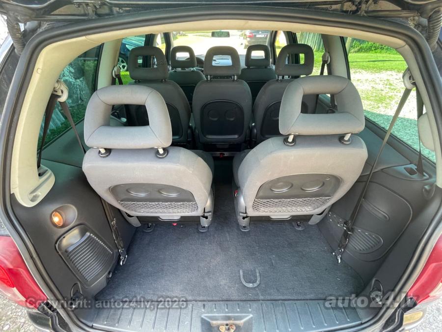 Melns Volkswagen Sharan 2008 Tartu, ar dzinēja tilpumu 2.00 L un nobraukumu 432 tūkst. km par 2790 €, foto 11 vietnē AUTOMOTO.COM.LV