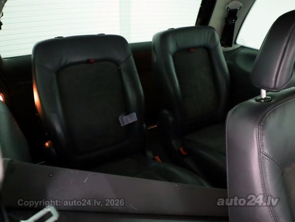 Melns Volkswagen Sharan 2008 Tallina, ar dzinēja tilpumu 2.00 L un nobraukumu 284 tūkst. km par 1499 €, foto 9 vietnē AUTOMOTO.COM.LV