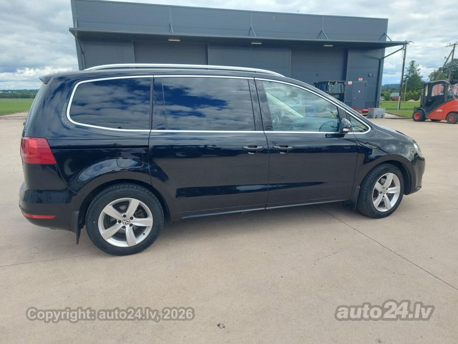 Black Volkswagen Sharan 2011 in Tallinn, with an engine capacity of 2.00 L and mileage of 0 thousand km for 6999 €, photo 1 on AUTOMOTO.COM.LV